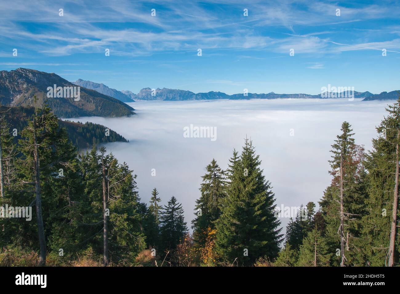 mountain range, high fog, roßfeld, mountain ranges, high fogs Stock ...