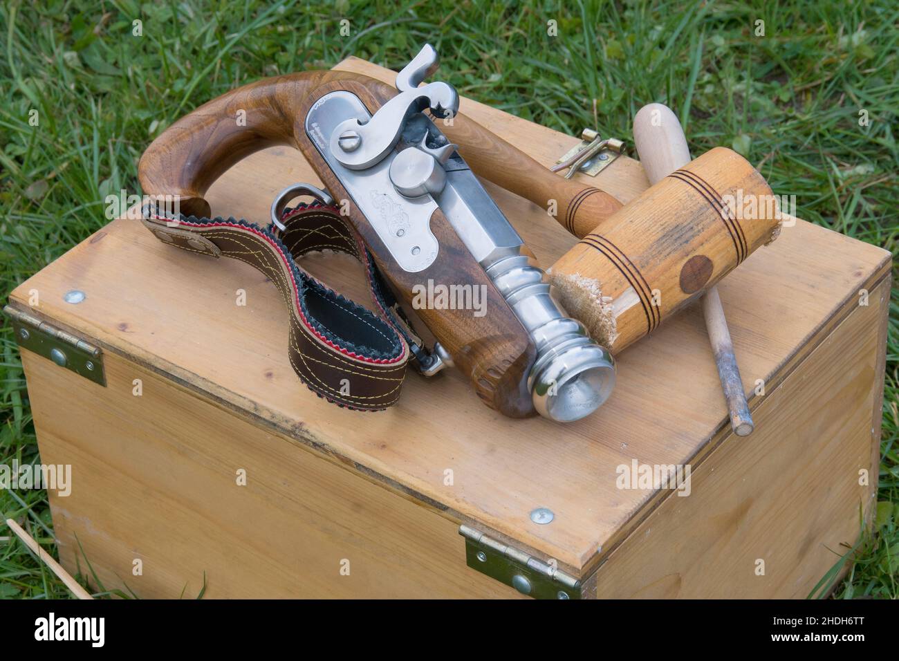 starting gun, starting guns Stock Photo - Alamy