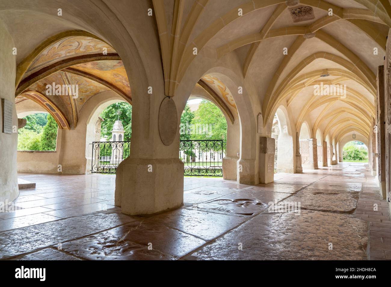 arcade, abbey church laufen, arcades Stock Photo - Alamy