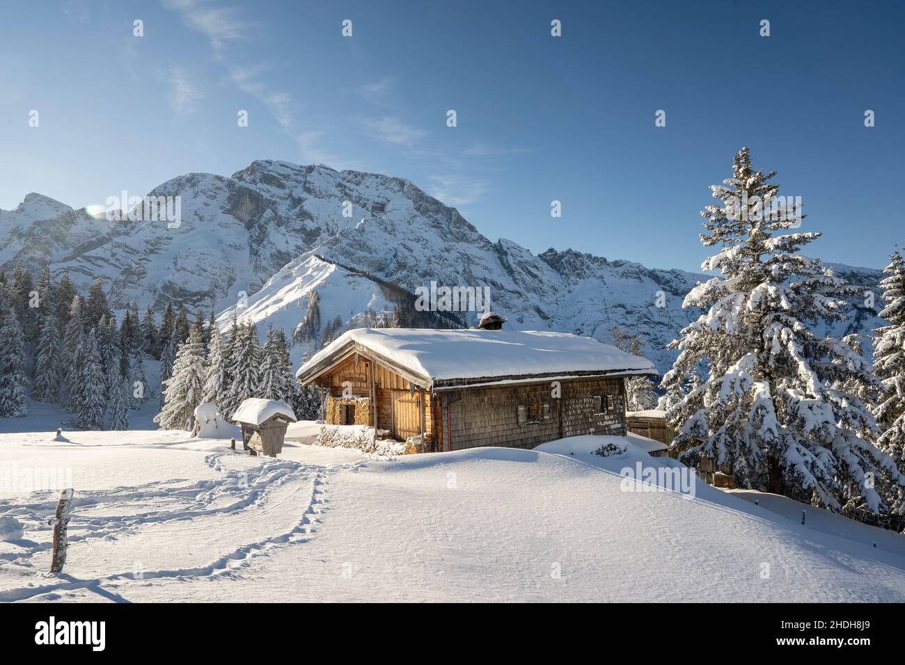 snowy, mountain lodge, alp, snowies, mountain lodges, alps Stock Photo ...