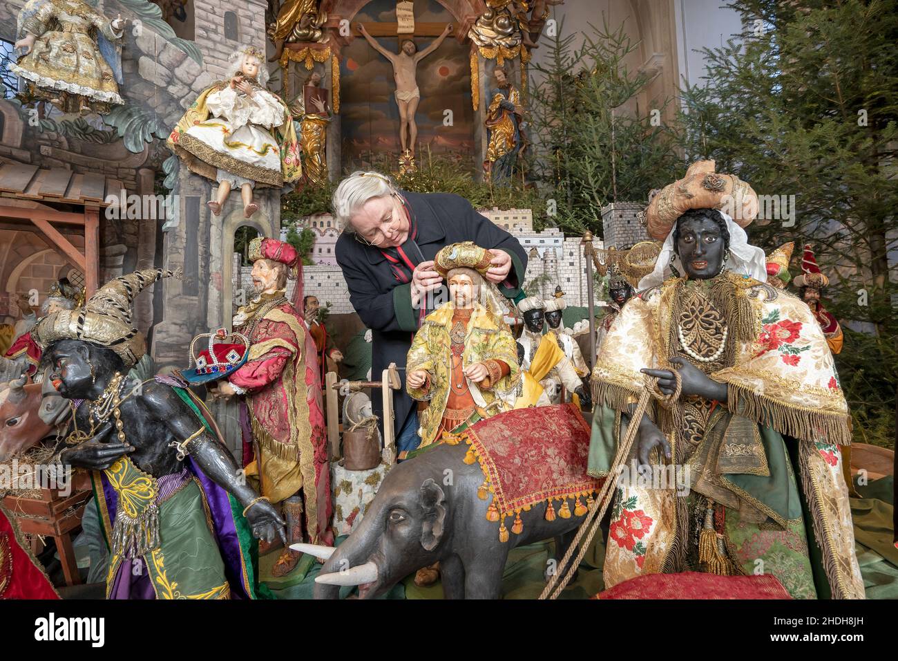 holy three kings, christmas tradition, epiphanies, christmas traditions ...