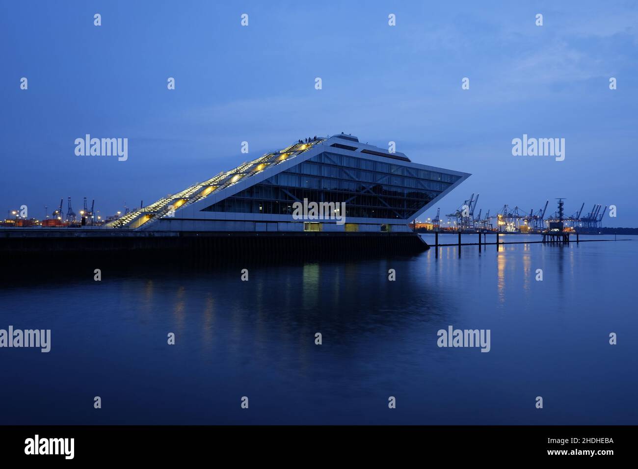 office building, hamburg, dockland, office buildings, service building ...