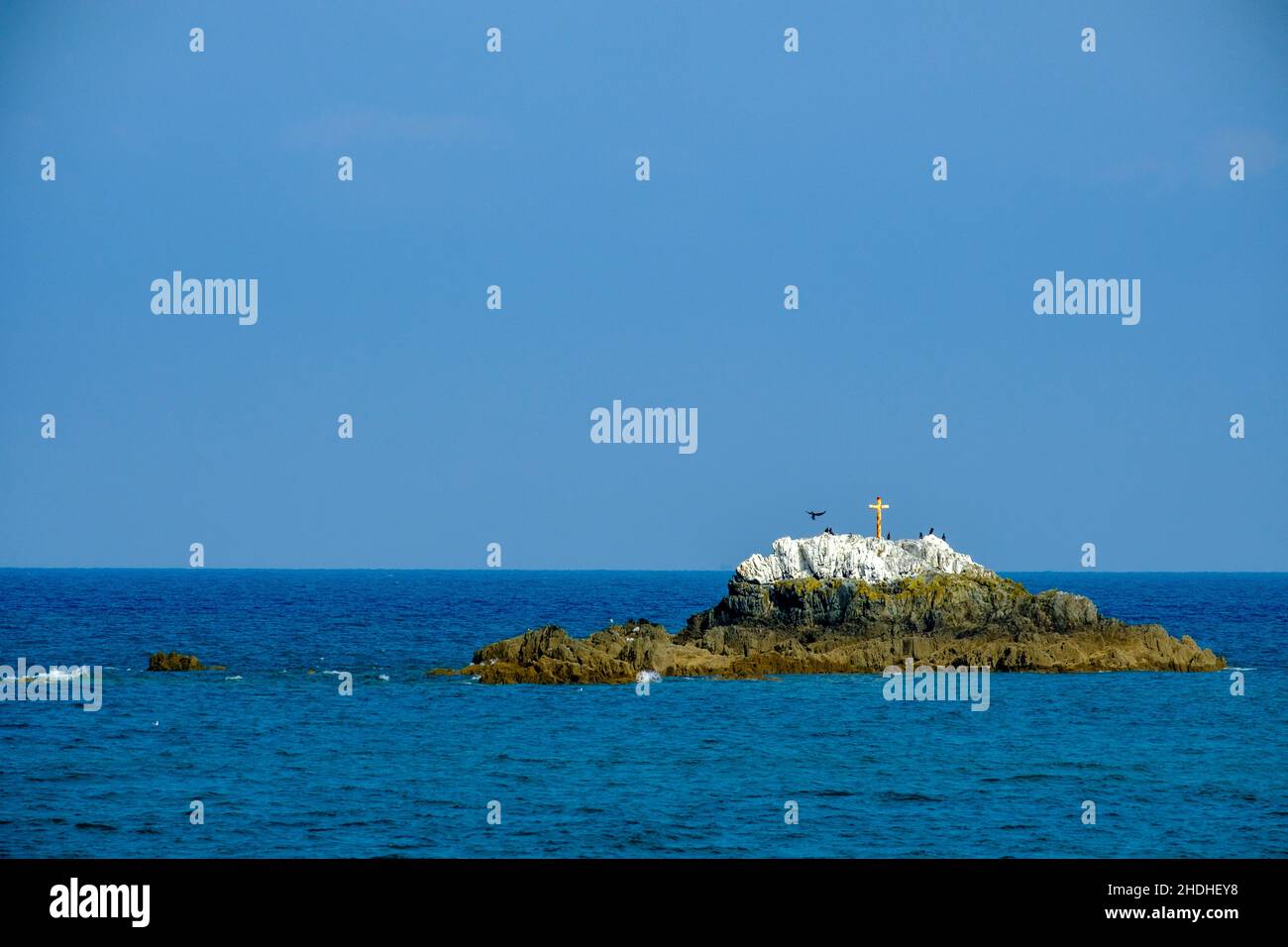 cross, atlantic ocean, rock island, crosses, atlantic oceans, islands ...