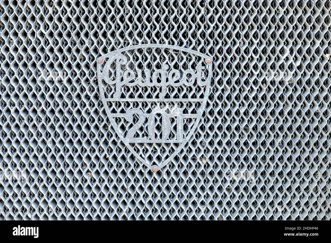 Grille hi-res stock photography and images - Alamy