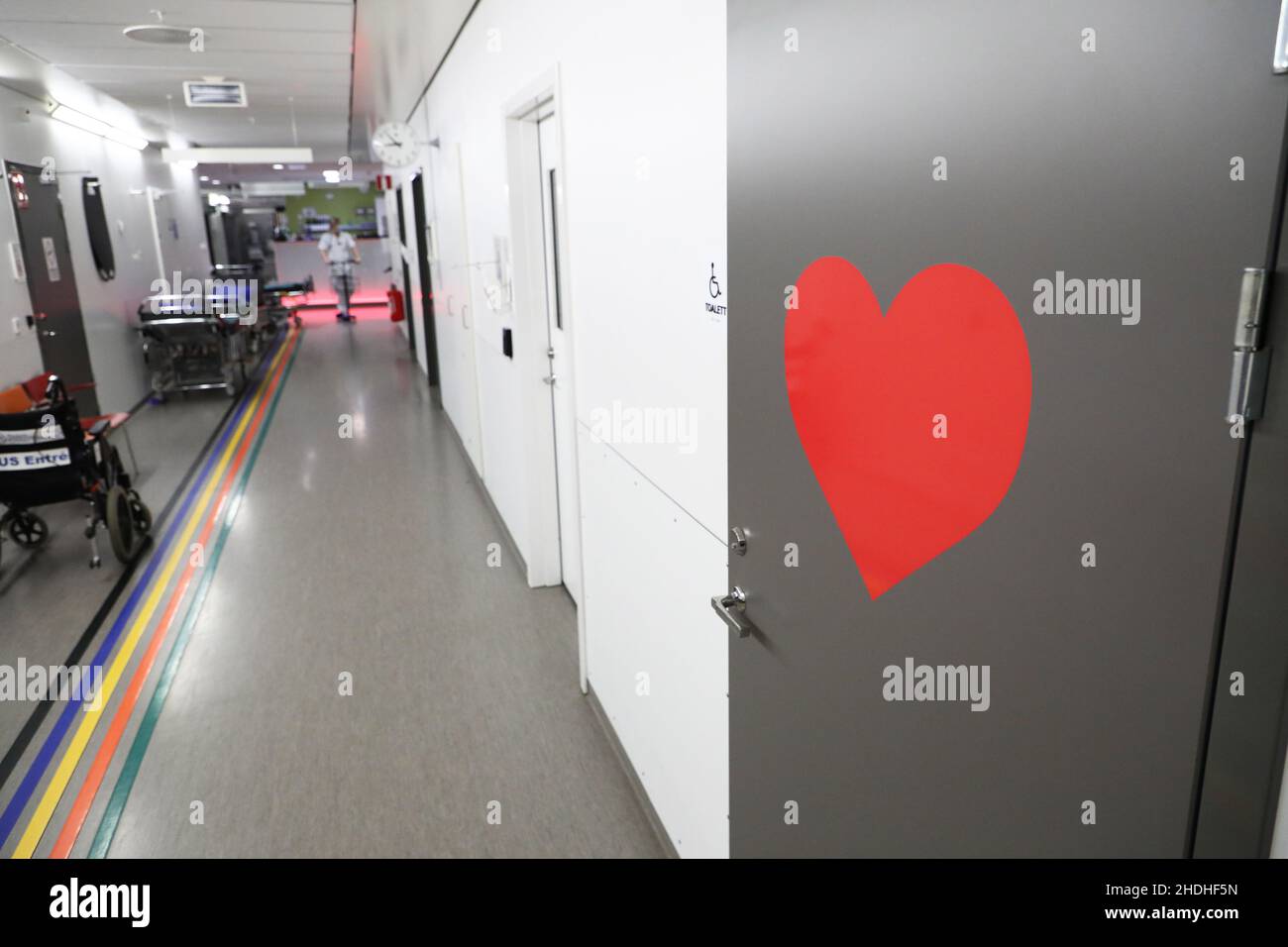 A red heart at the emergency room at Linköping University hospital ...