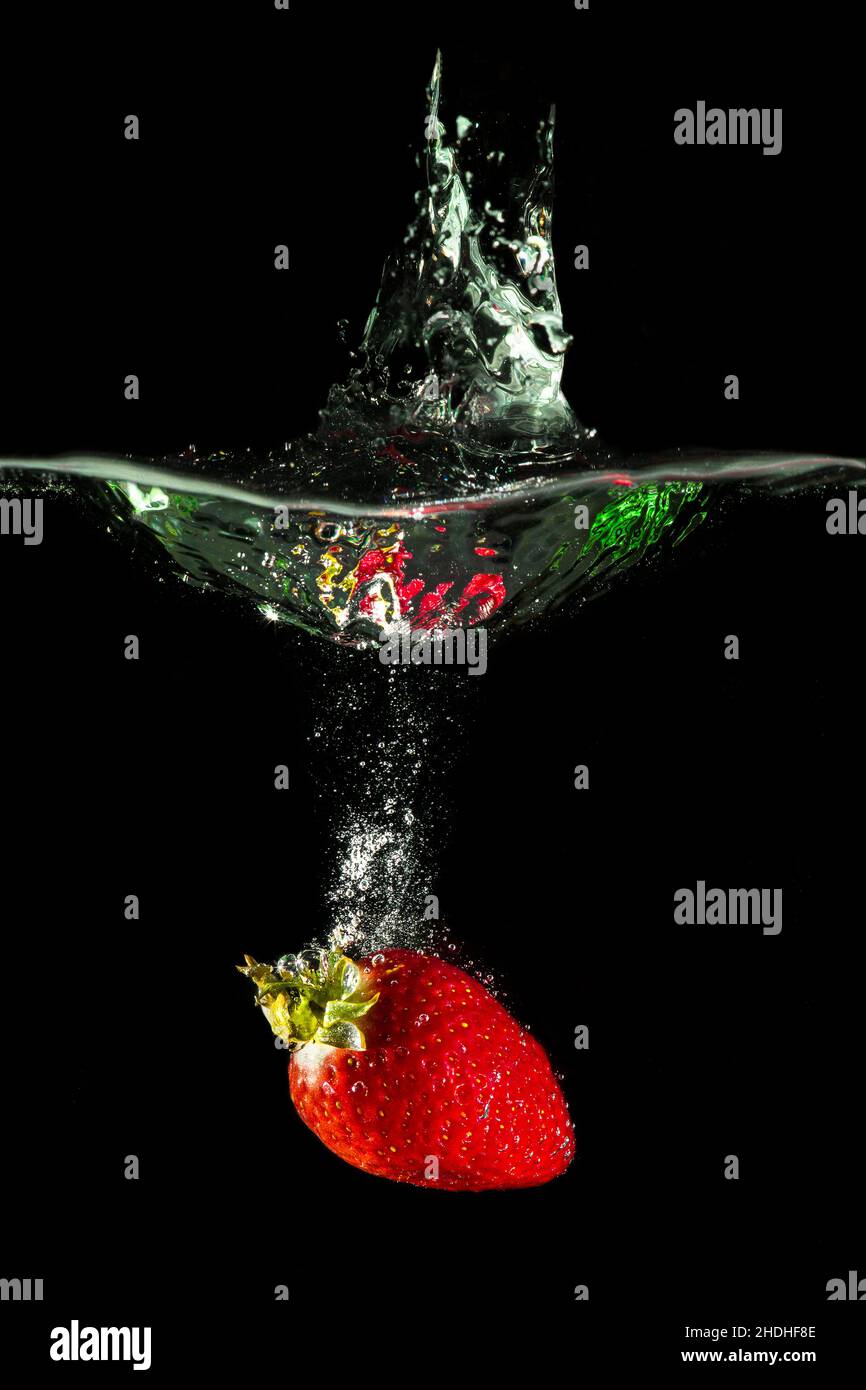 strawberry, splash, strawberries, spatter, splashes Stock Photo - Alamy