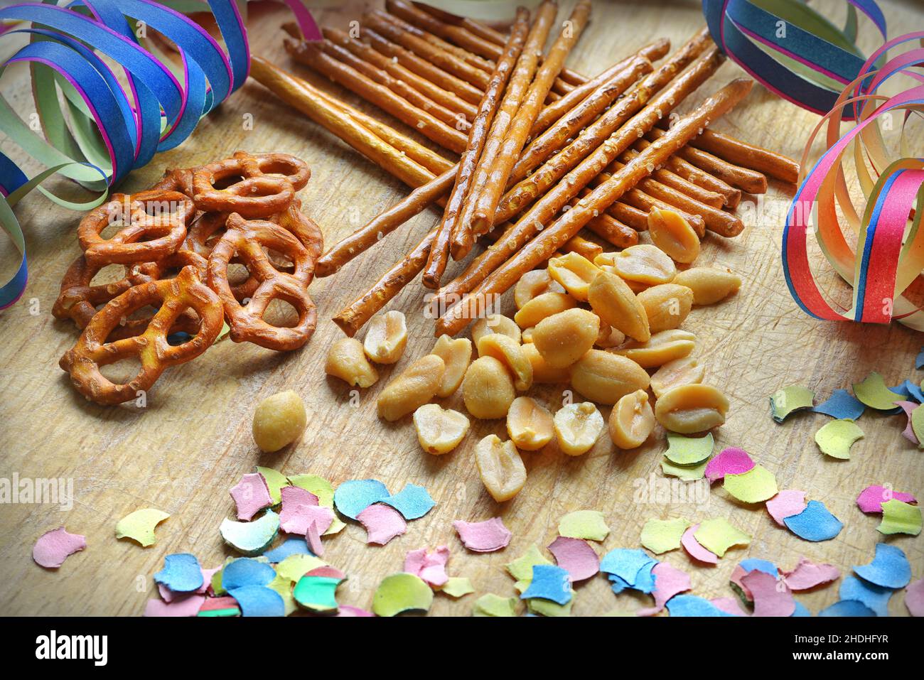 Crisps pretzel salt snack hi-res stock photography and images - Alamy