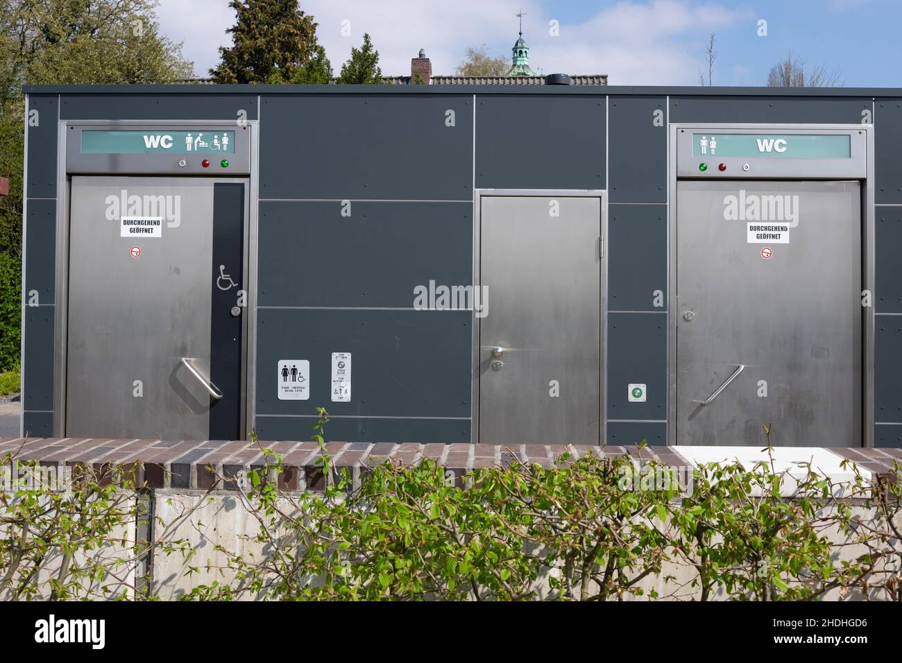 Toilet outside outdoor outhouse hi-res stock photography and images - Alamy