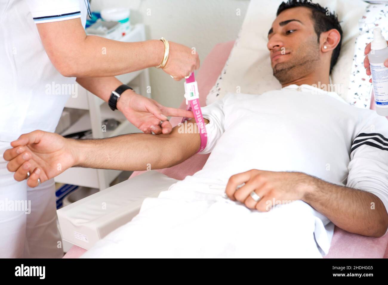 patient, tourniquet, patients, tourniquets Stock Photo - Alamy