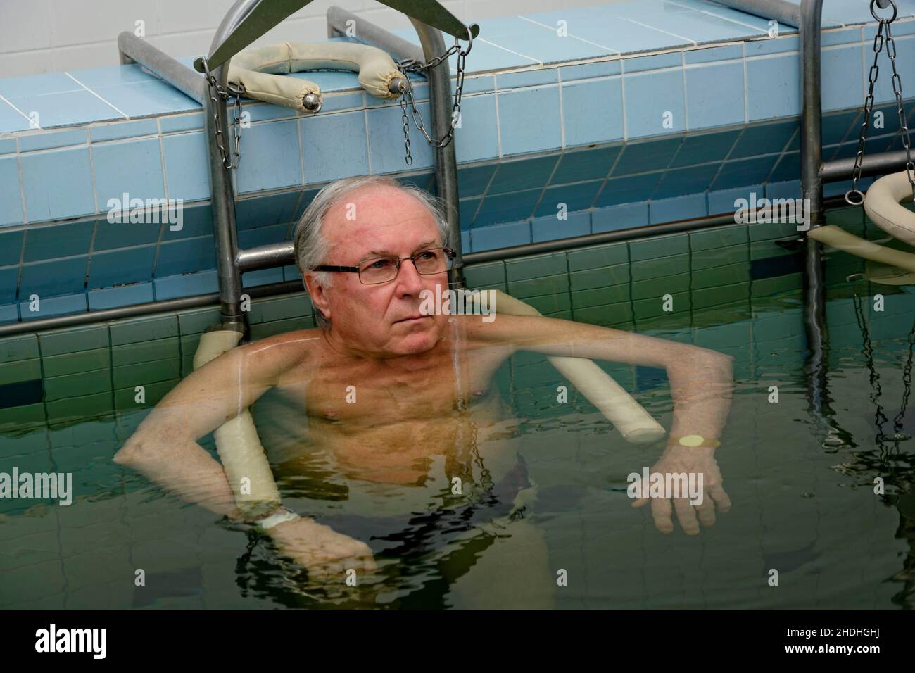 cure, hydrotherapy, balneotherapy, traction, cures, hydrotherapies ...