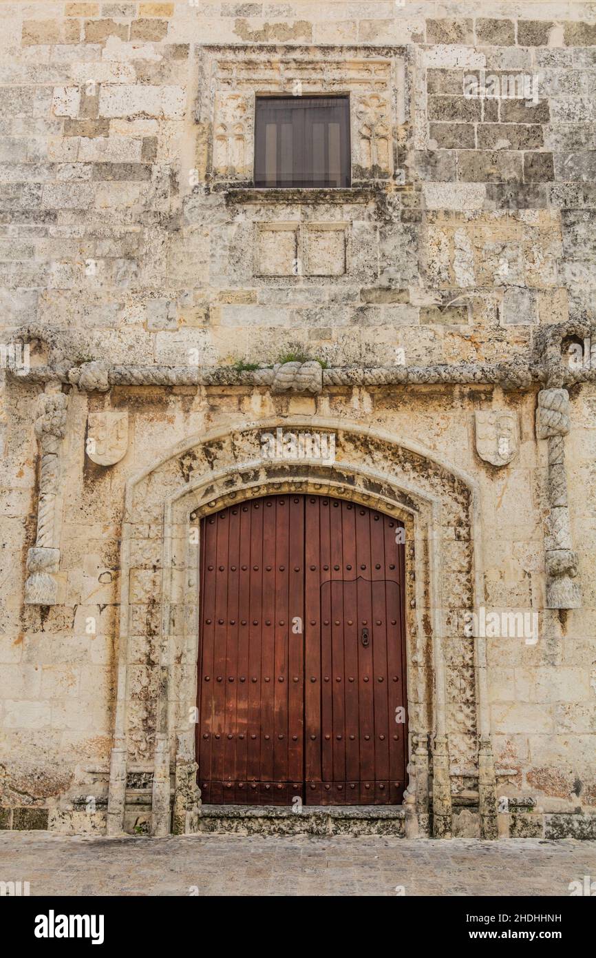 Gate of the Casa del Cordon, the oldest stone building in America, in ...
