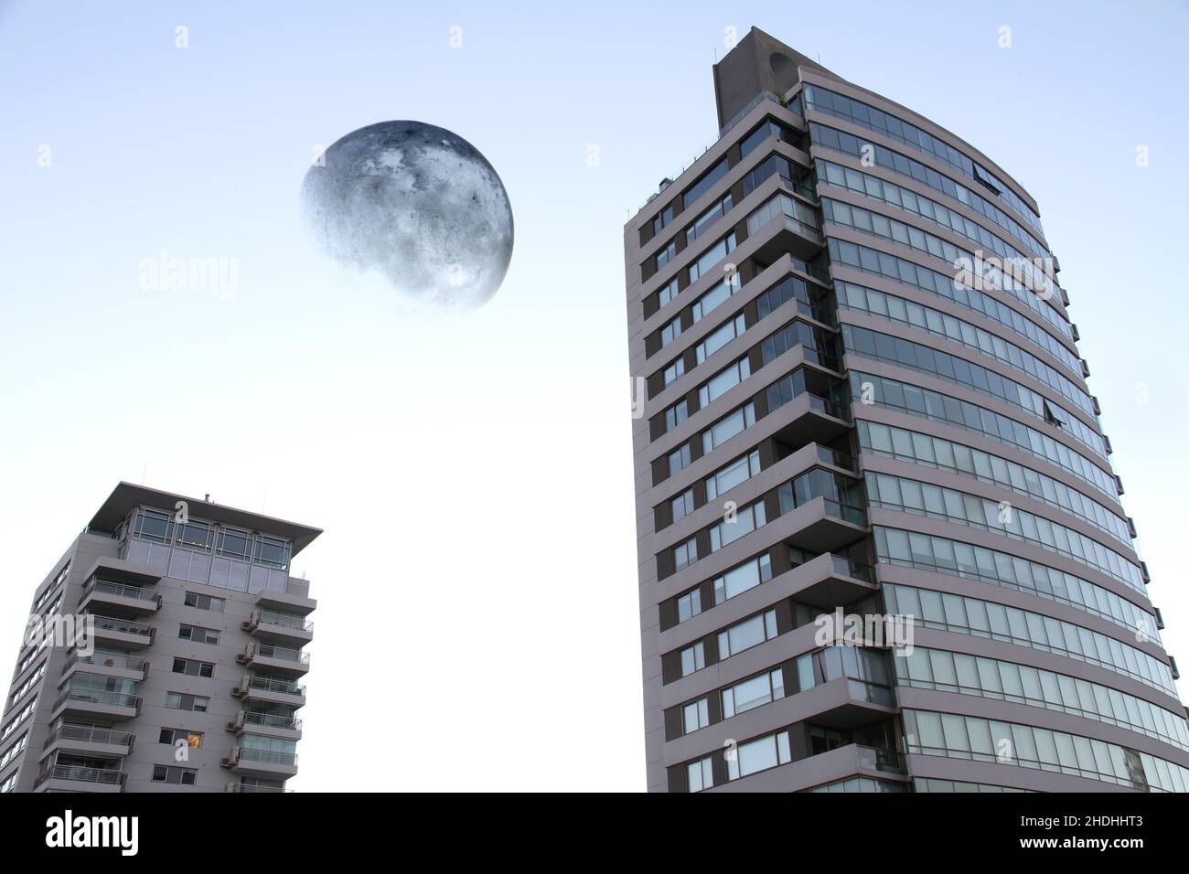 skyscraper, moon, high rise, skyscrapers, moons Stock Photo - Alamy