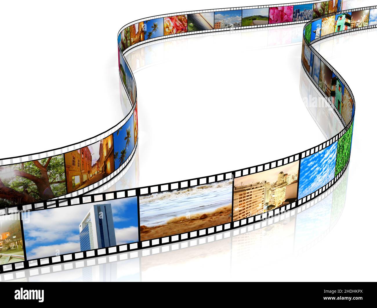 Small film camera hi-res stock photography and images - Alamy