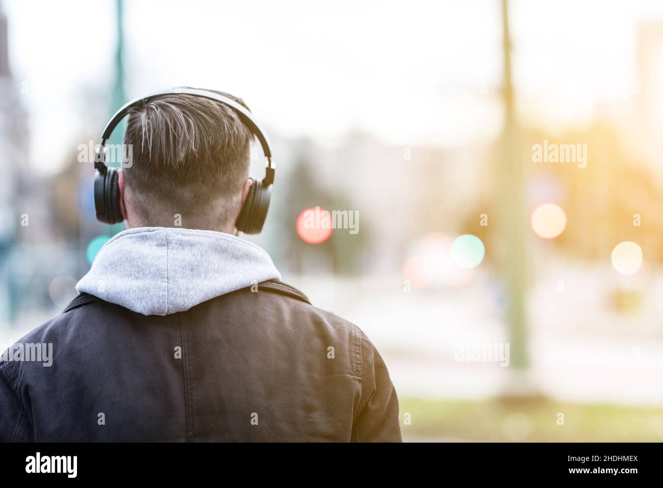 Moves head to music hi-res stock photography and images - Alamy