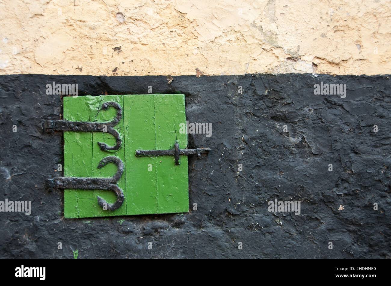 valve, house wall, valves, walls Stock Photo - Alamy