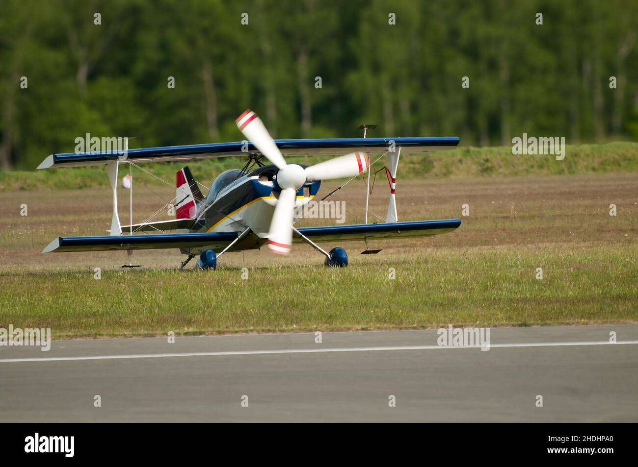 Glider airplane hi-res stock photography and images - Alamy