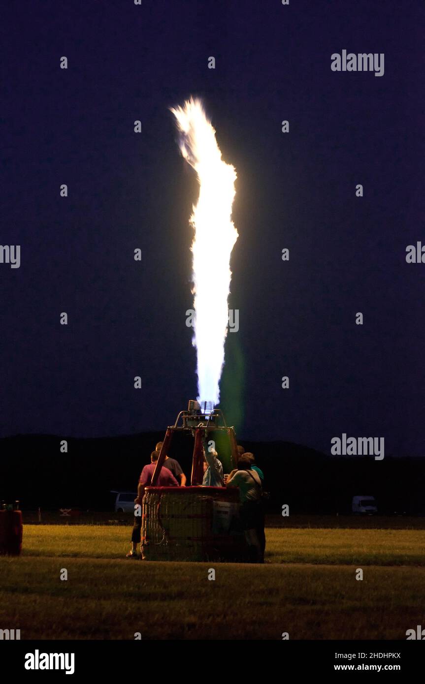 hot air balloon, flame, hot air balloons, flames Stock Photo - Alamy