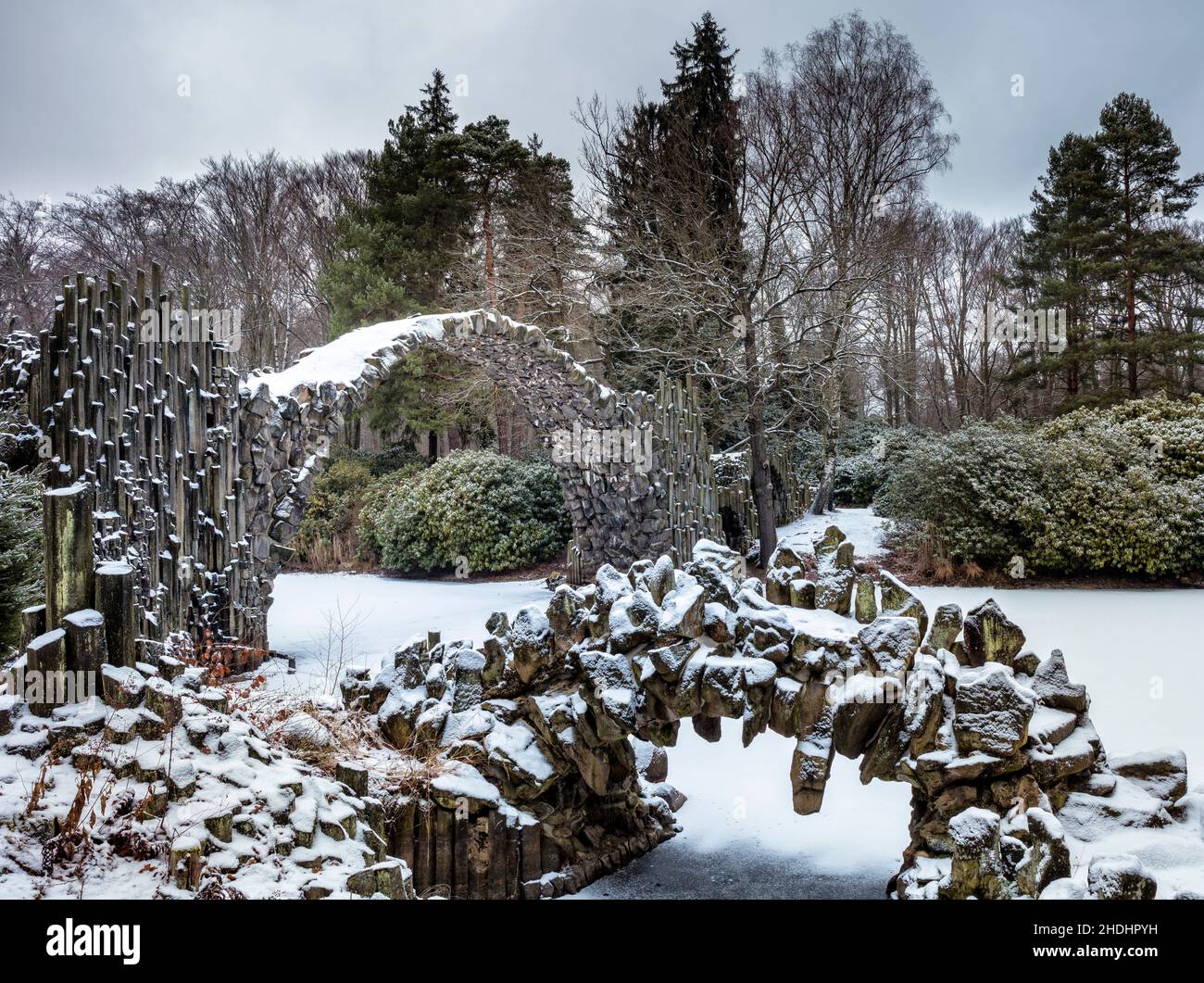 basalt, kromlau, rakotz bridge, rakotzsee, basalts Stock Photo - Alamy
