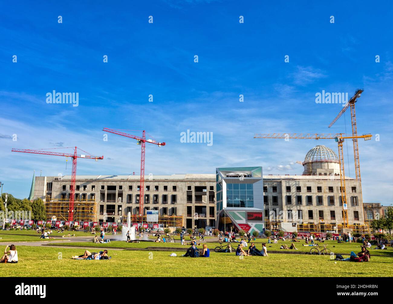 Reconstruction of berlin palace hi-res stock photography and images - Alamy