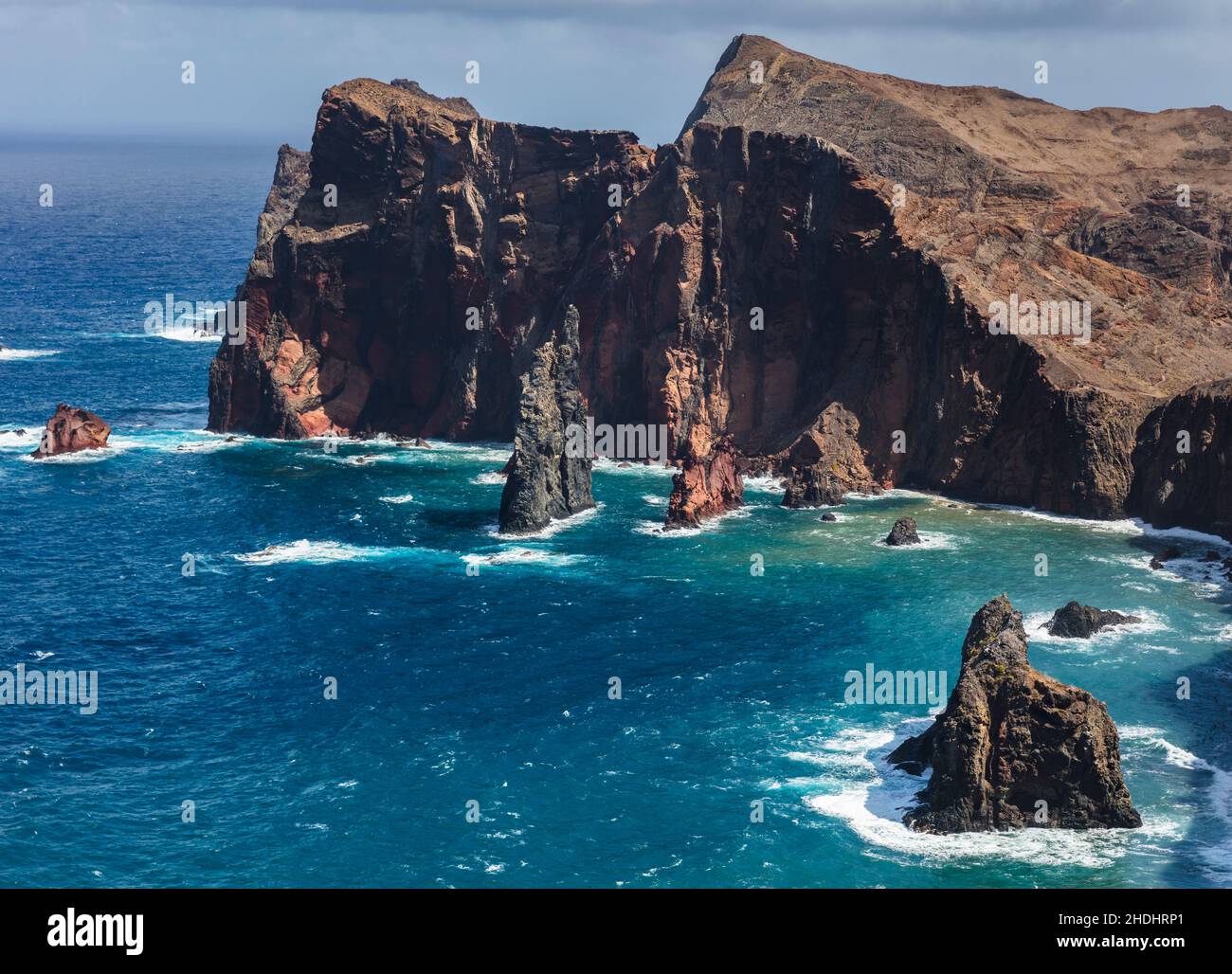 atlantic ocean, cliff, ponta do castelo, atlantic oceans, cliffs Stock ...