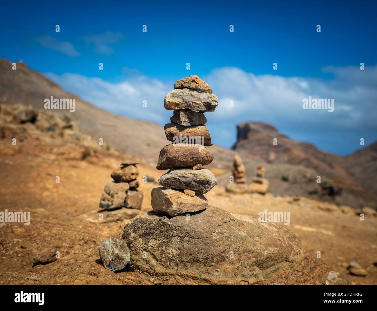cairn, marker, trail, balancing stones, cairns, stone pile, markers ...