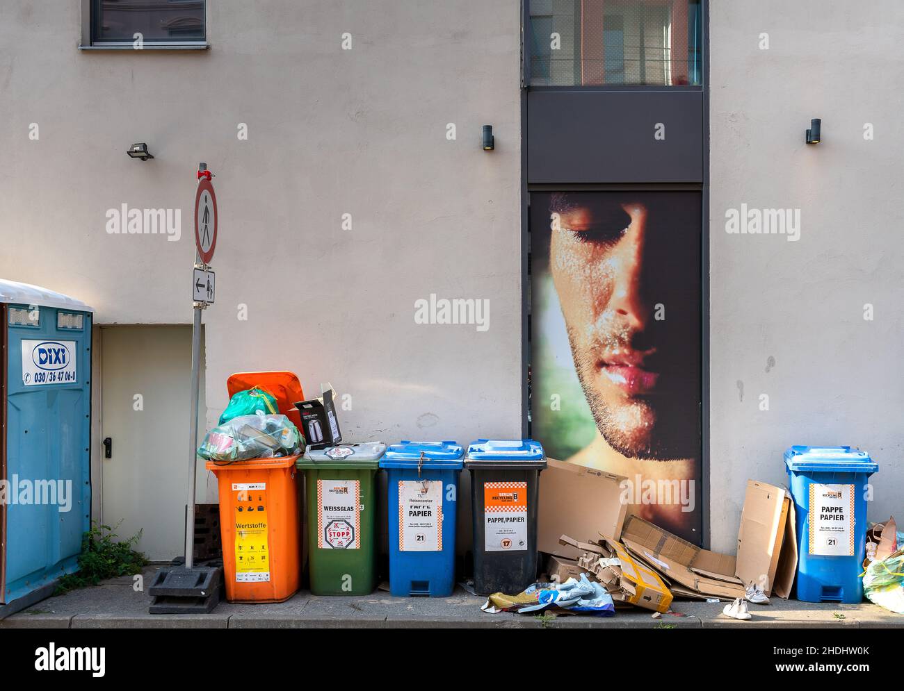 waste, dustbin, recycling, wastes, dustbins, recycle Stock Photo - Alamy