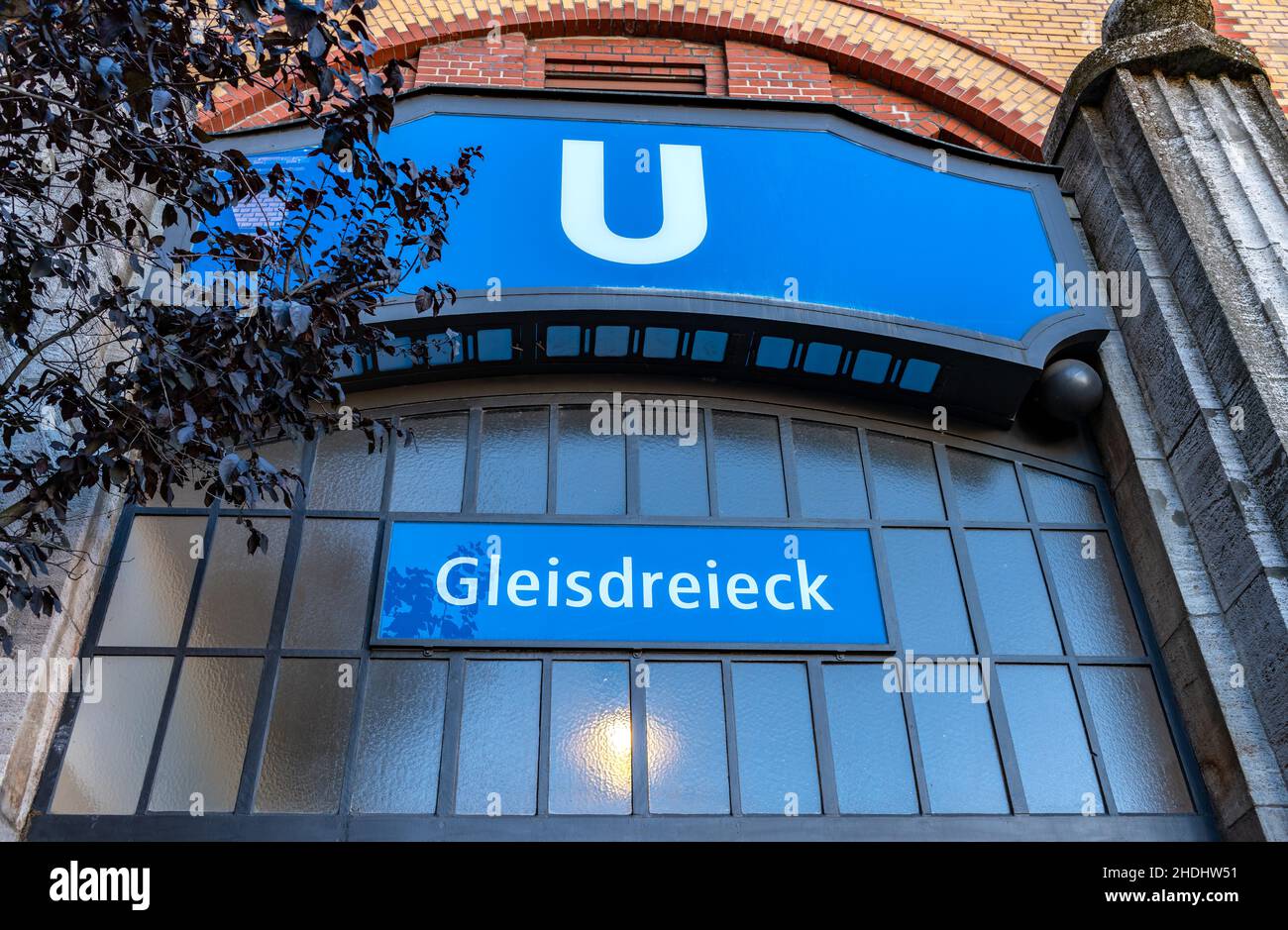 berlin, subway train, track triangular, subway trains Stock Photo - Alamy