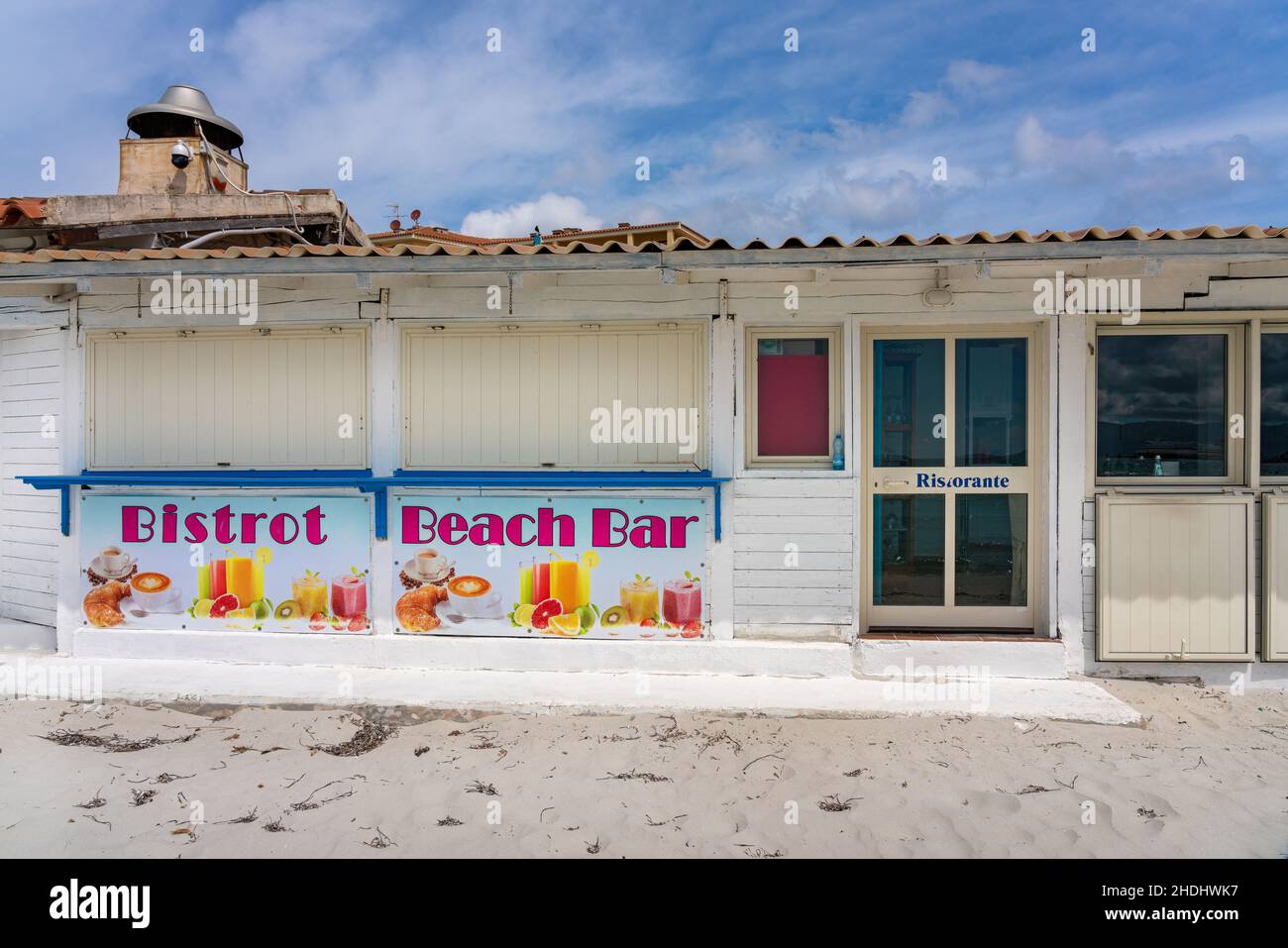 low season, beach bar, low seasons, bar, beach bars Stock Photo - Alamy