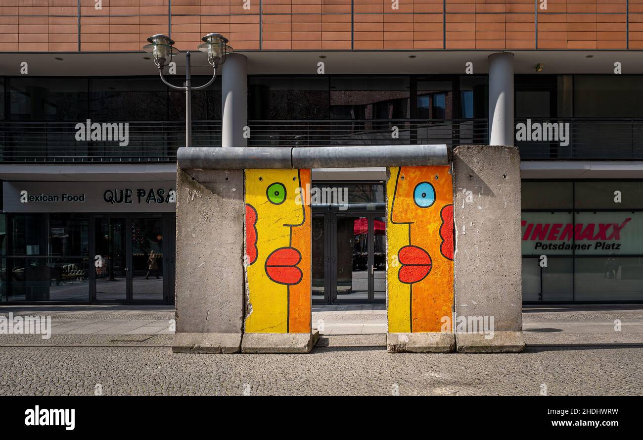 art, berlin wall, wall rest, arts, walls Stock Photo - Alamy