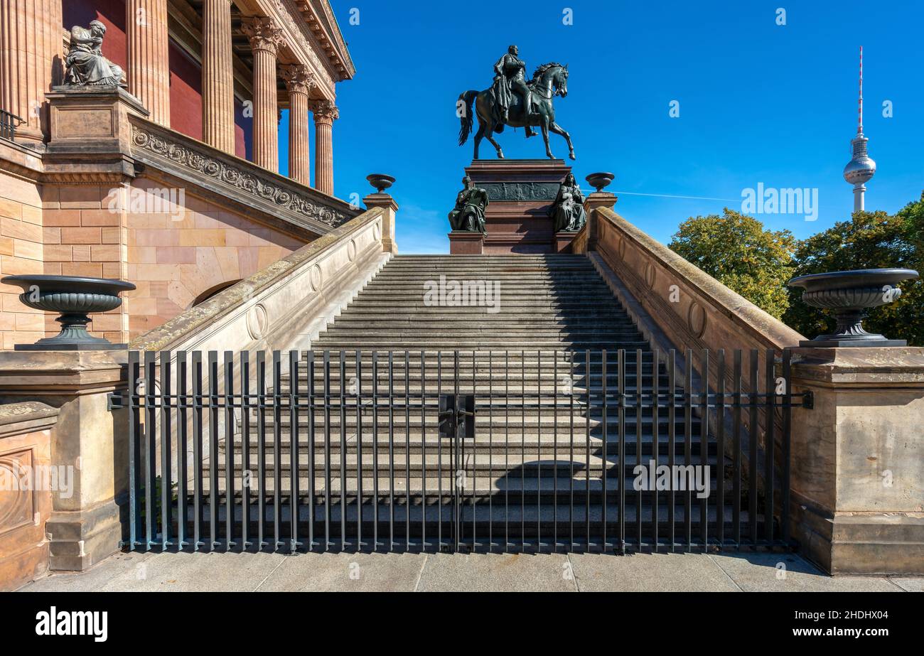 Equestrian staircase hi-res stock photography and images - Alamy