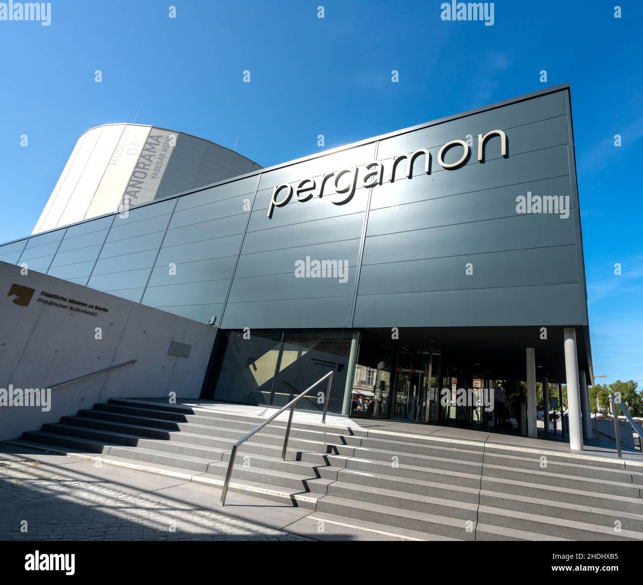 Pergamon museums hi-res stock photography and images - Alamy