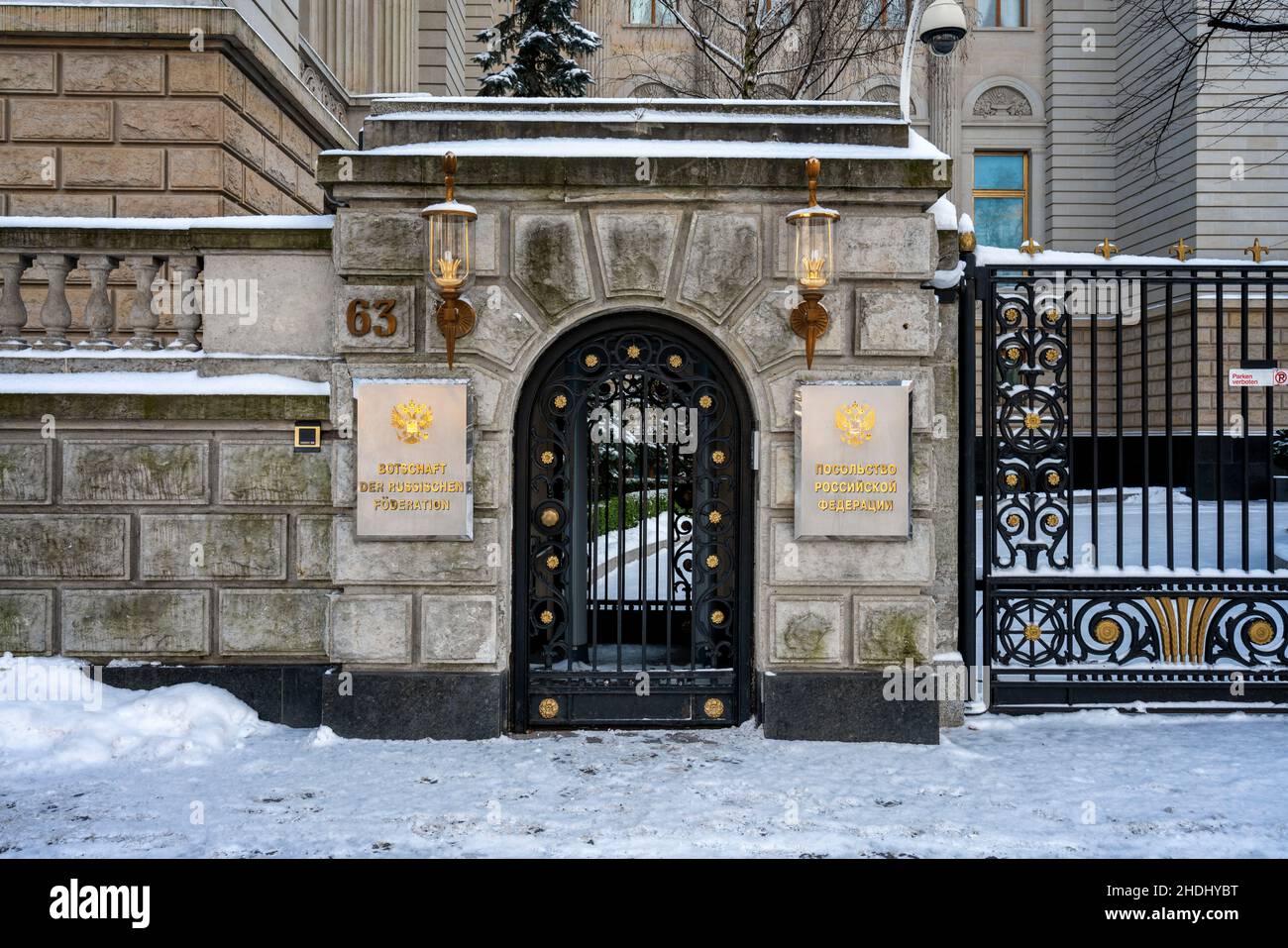 berlin, russian embassy Stock Photo - Alamy