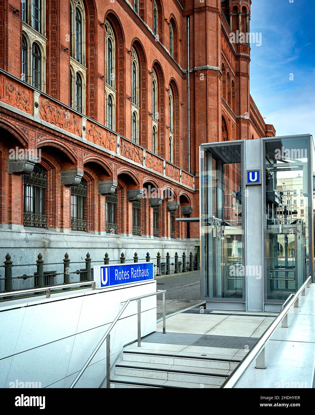 berlin town hall, subway station, berlin town halls, subway stations ...