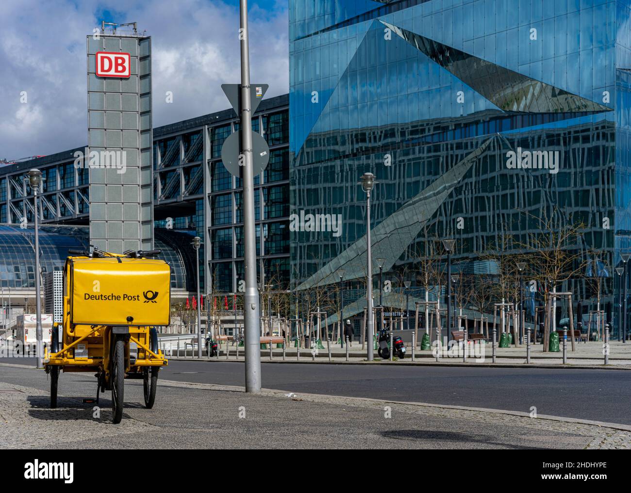 main station, post cycle, deutsche post, main stations, post cycles ...