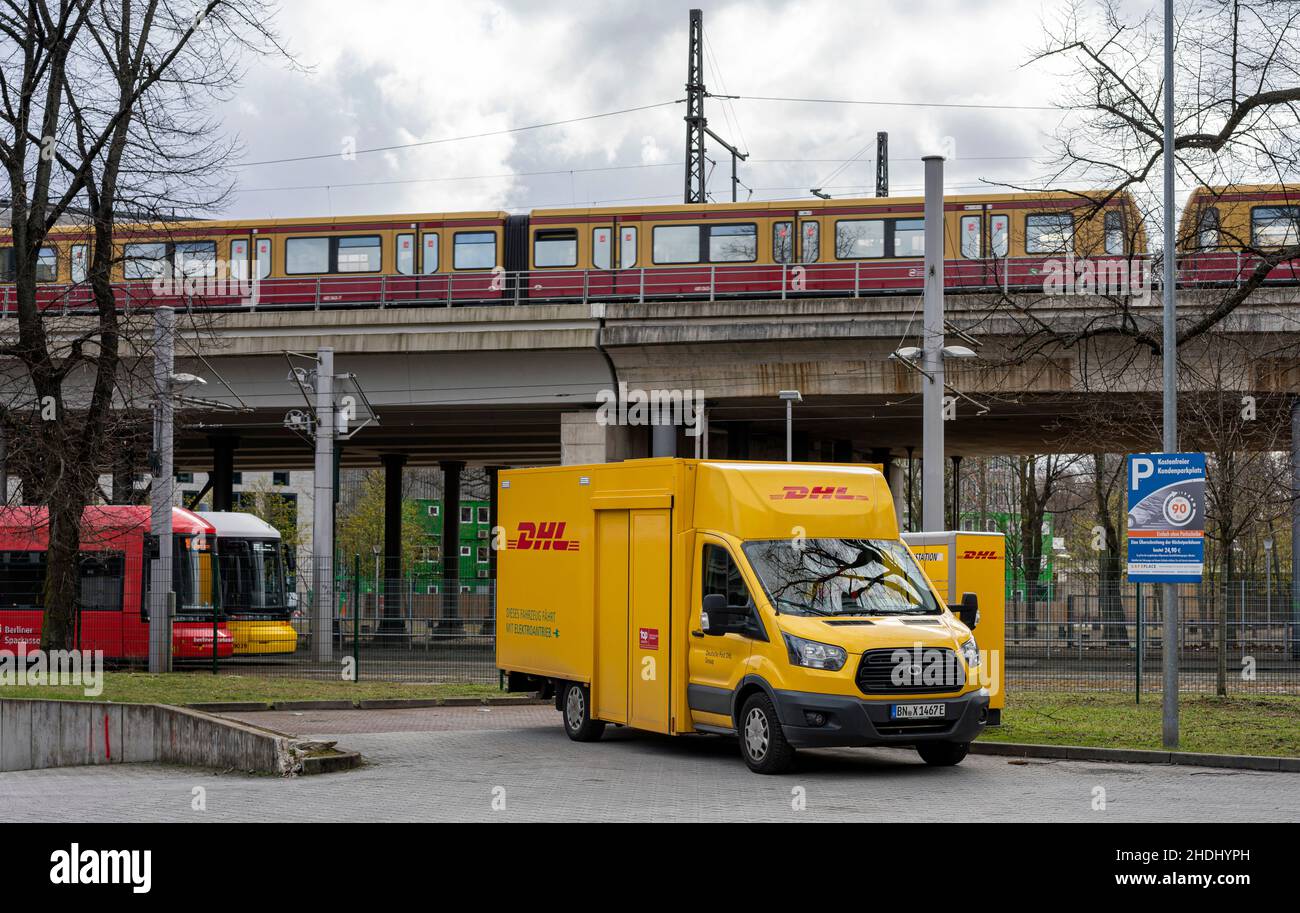 parcel, dhl, parcels Stock Photo - Alamy