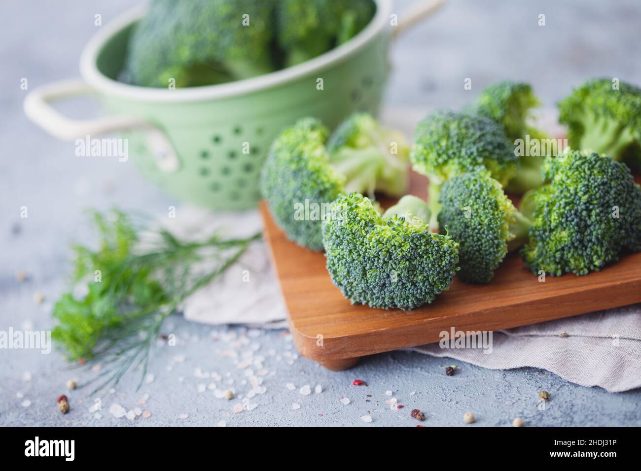 broccoli, broccoli florets, broccolis Stock Photo - Alamy