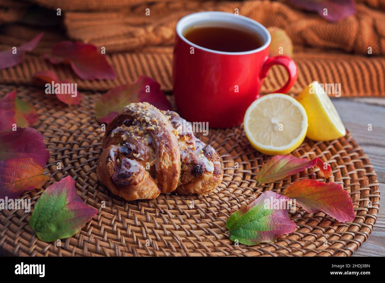tea, croissant, breakfast, teas, croissants, breakfasts Stock Photo - Alamy