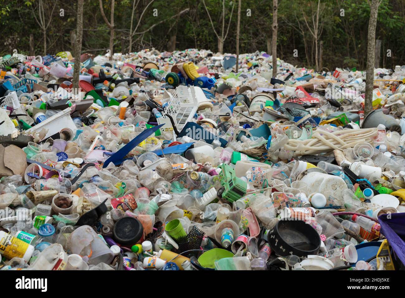 Plastic waste disposals hi-res stock photography and images - Alamy