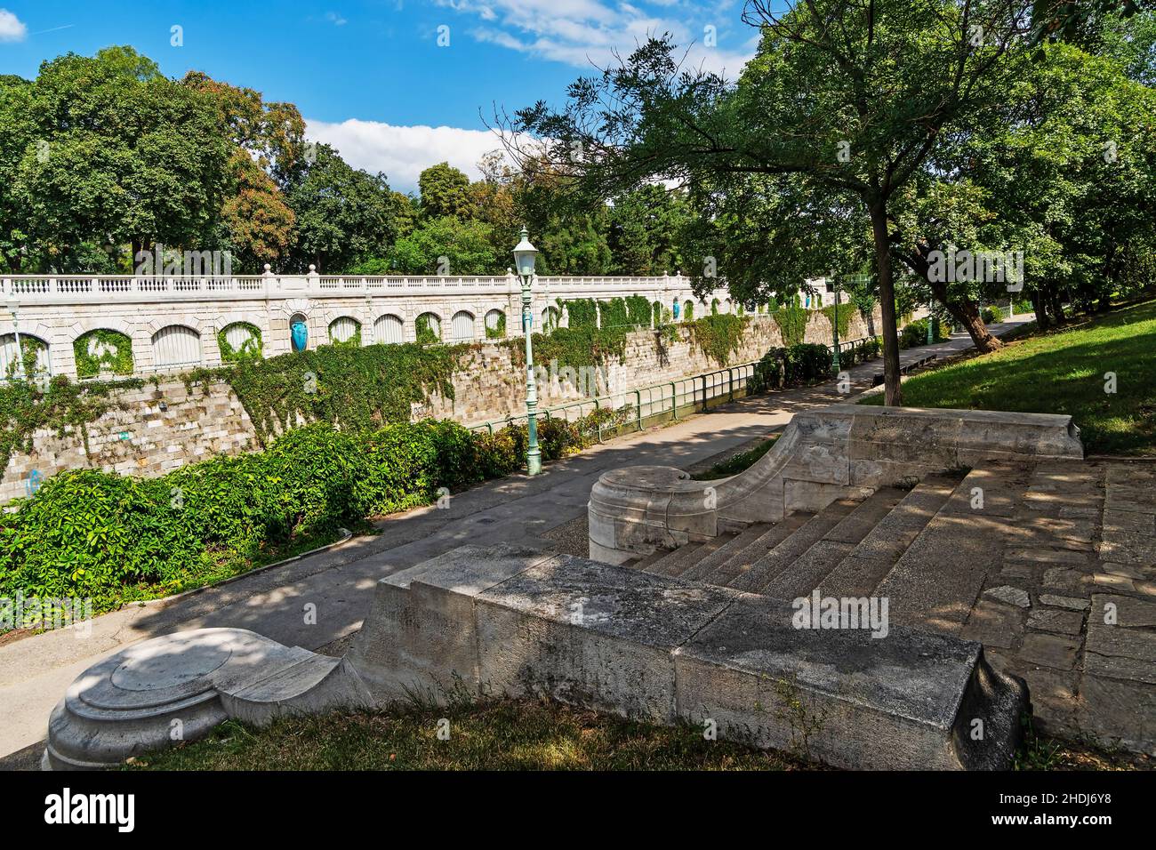 Stadtpark viennas hi-res stock photography and images - Alamy