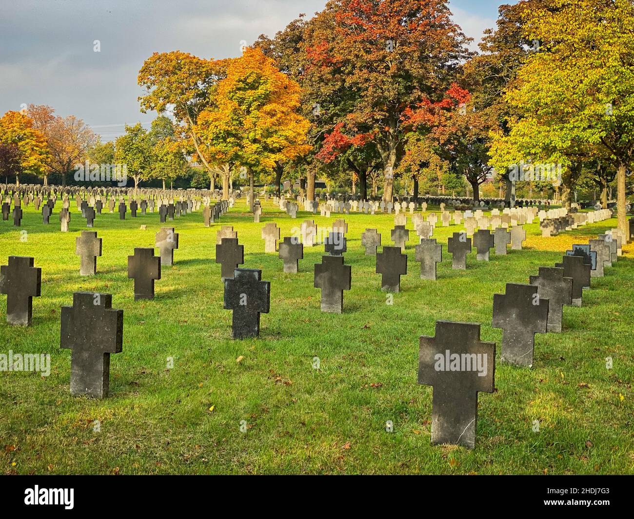 cemetery, grave, cemeteries, graves Stock Photo - Alamy