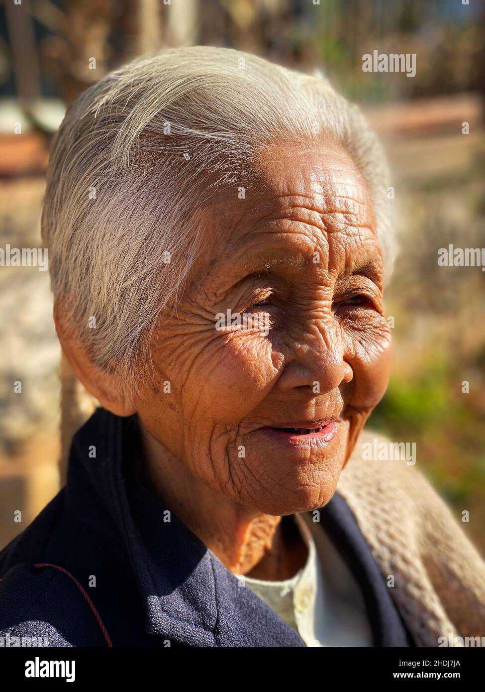 senior, folding, asian, elderly, old, seniors, asia, asians Stock Photo ...