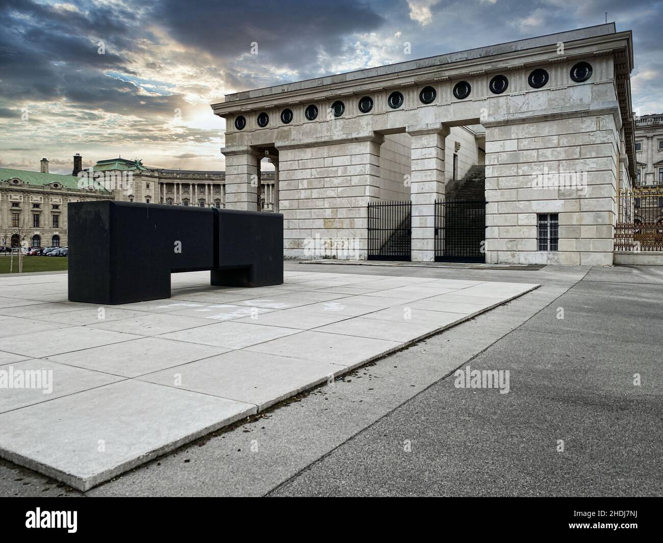 vienna, Castle Gate, viennas Stock Photo - Alamy