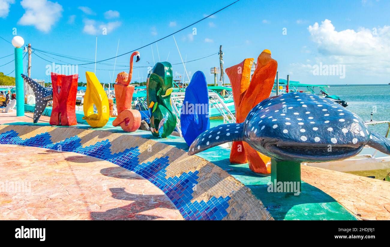 Letras holbox hi-res stock photography and images - Alamy