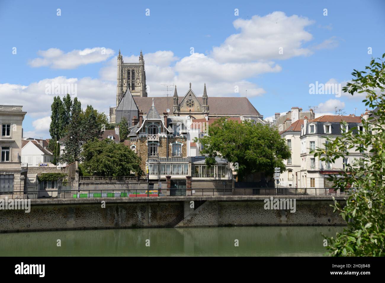 Meaux cathedral hi-res stock photography and images - Alamy