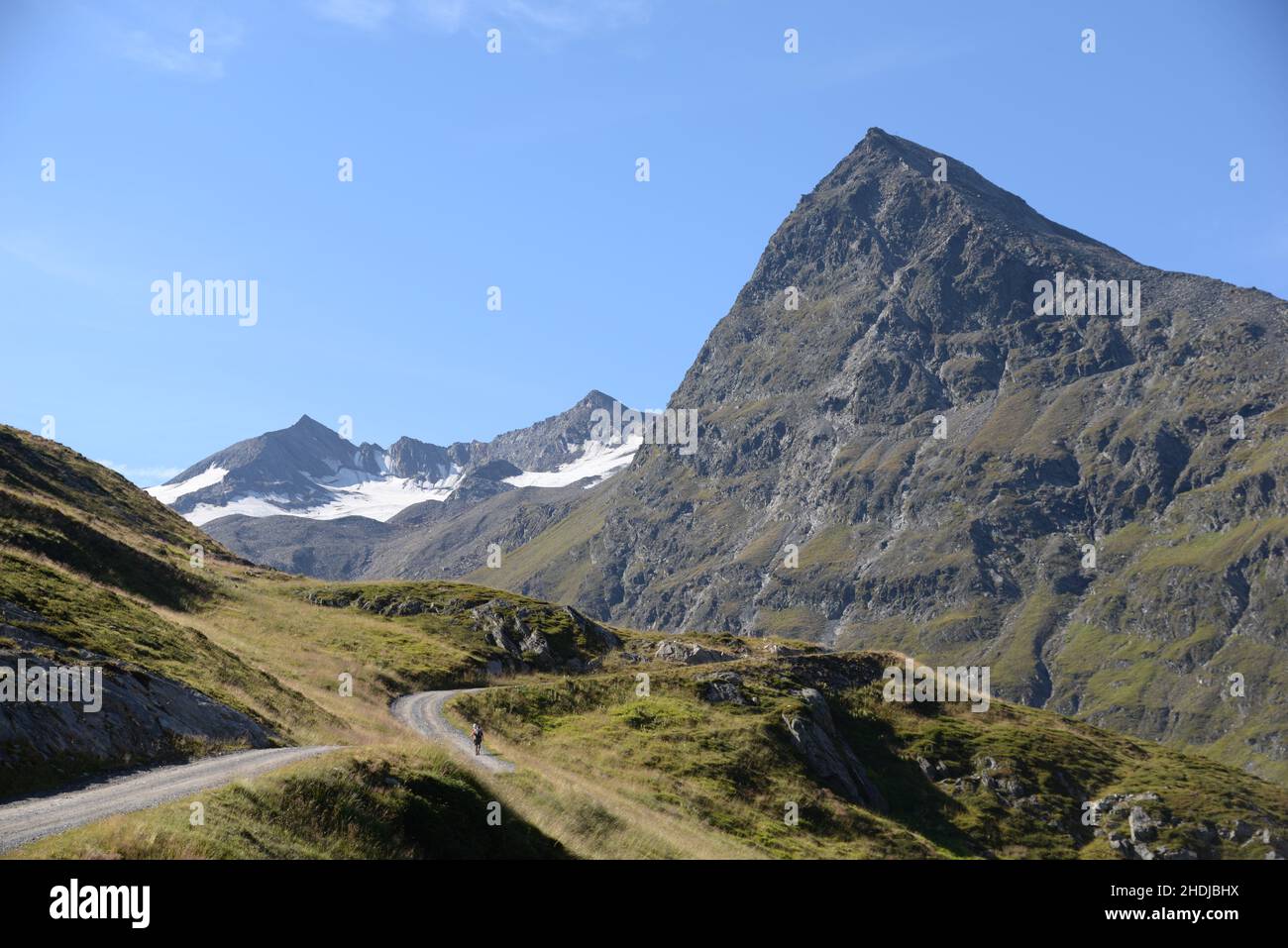 Hangerer hi-res stock photography and images - Alamy