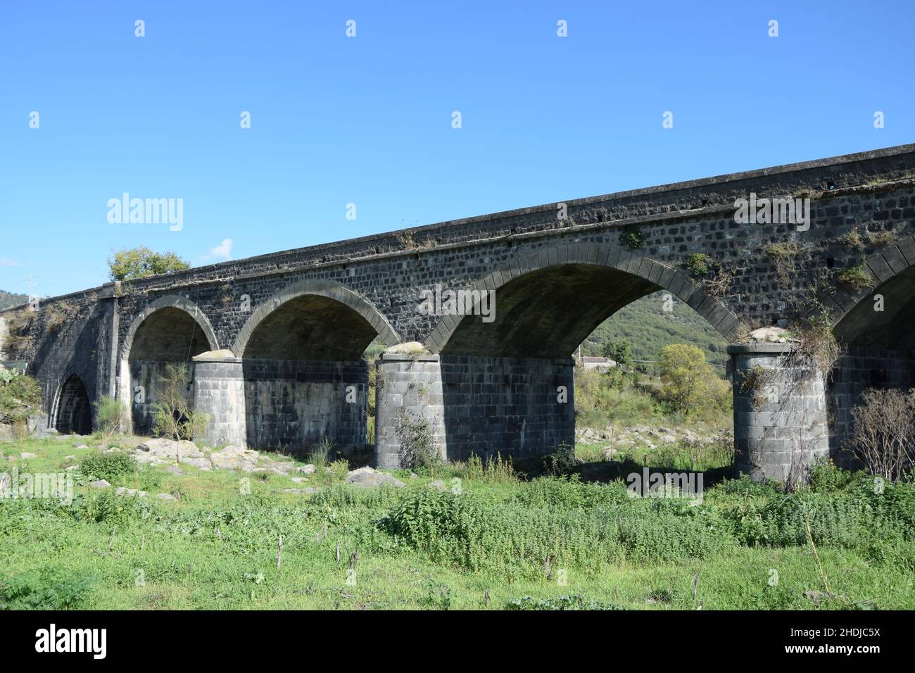 stone bridge, stone bridges Stock Photo - Alamy
