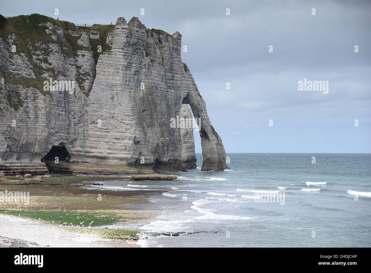 Normandy etretat cliffs the gate hi-res stock photography and images ...