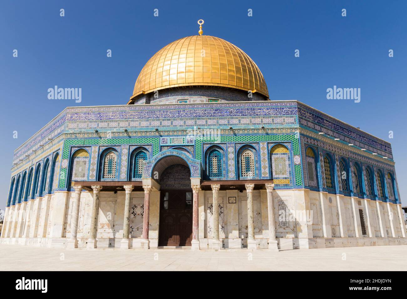 Islamic art hi-res stock photography and images - Alamy