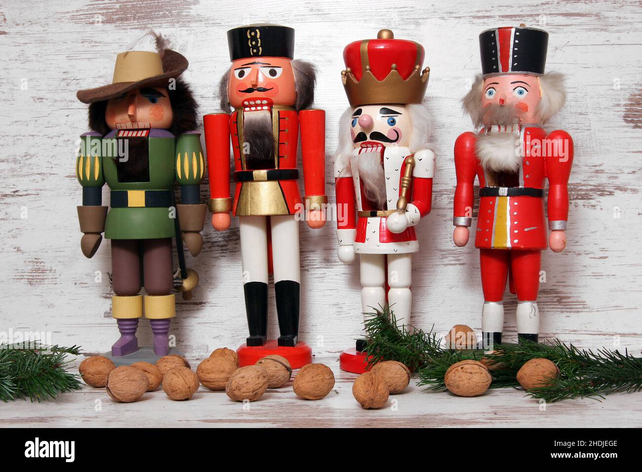 crafts, carving, nutcracker, walnuts, craft, carvings, nutcrackers ...