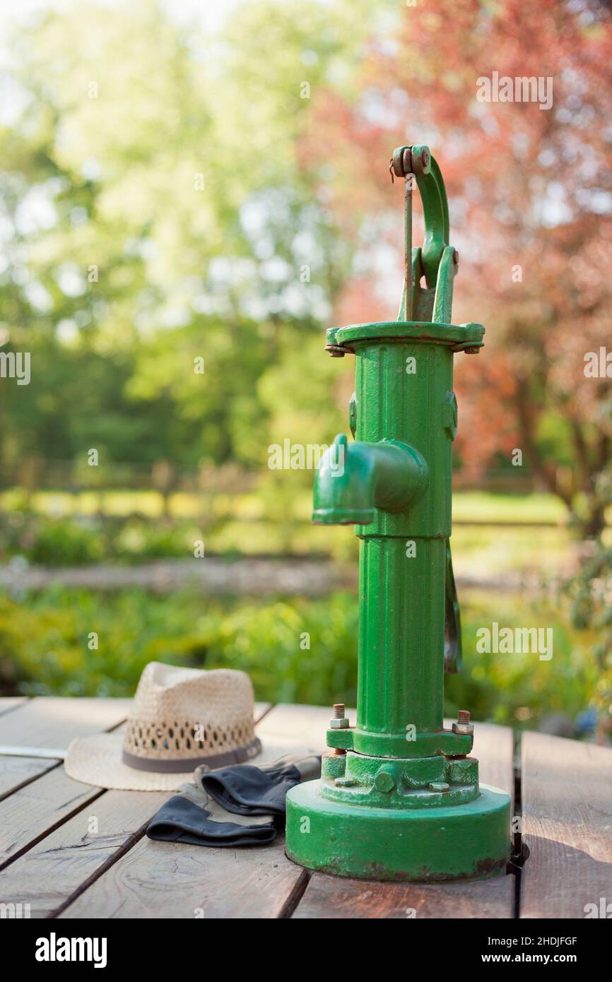 water pump, hand pump, water pumps, hand pumps Stock Photo - Alamy